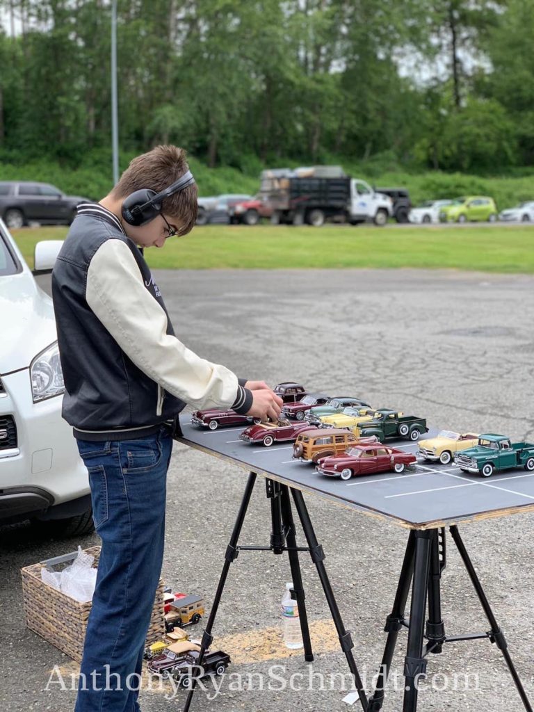 13-Year-Old Boy Makes Miniature Cars Look Life-Size With His Amazing ...